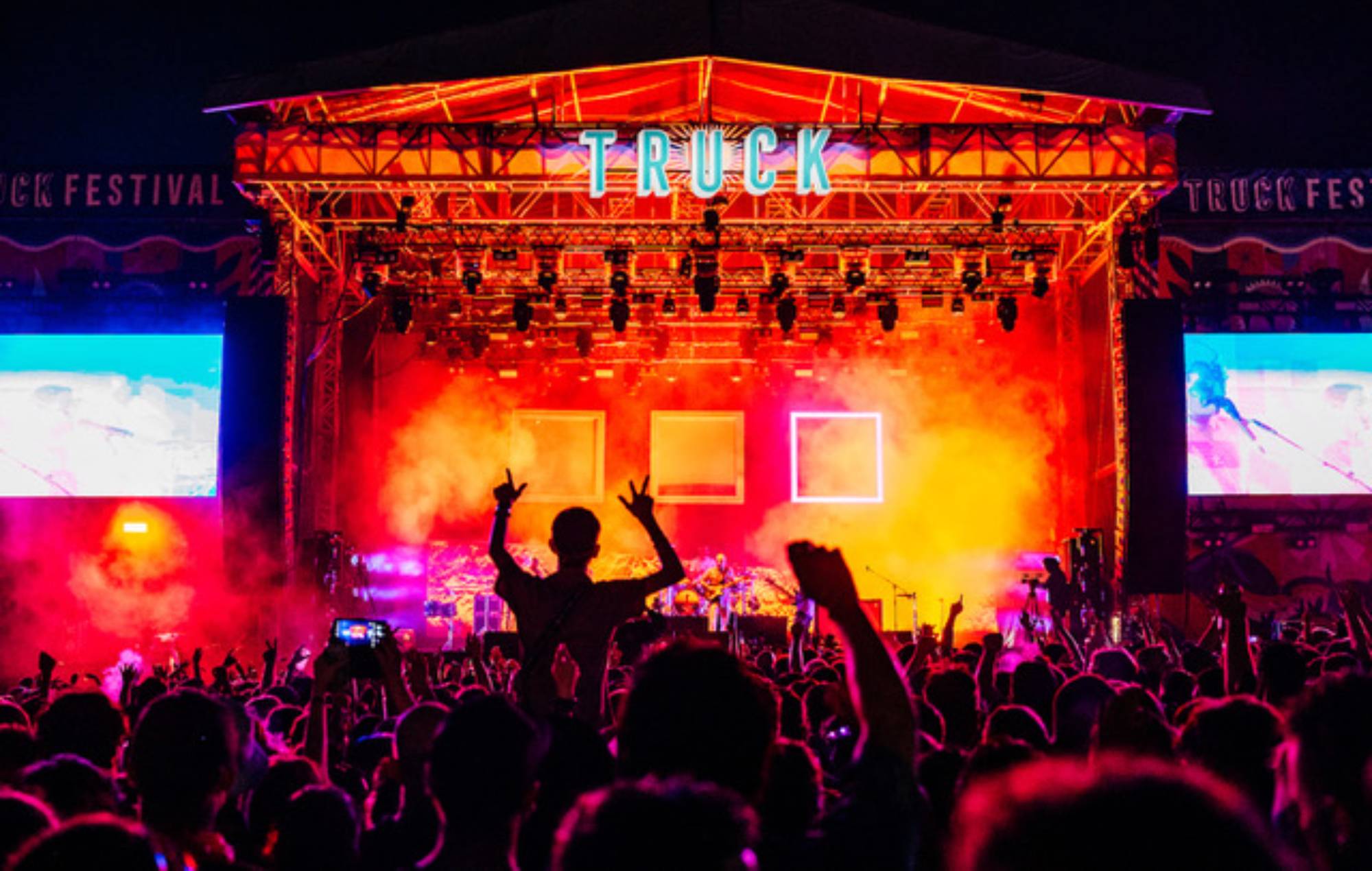 Truck Festival Crowd Go Viral For Moshing To Orchestra | Festival Insider